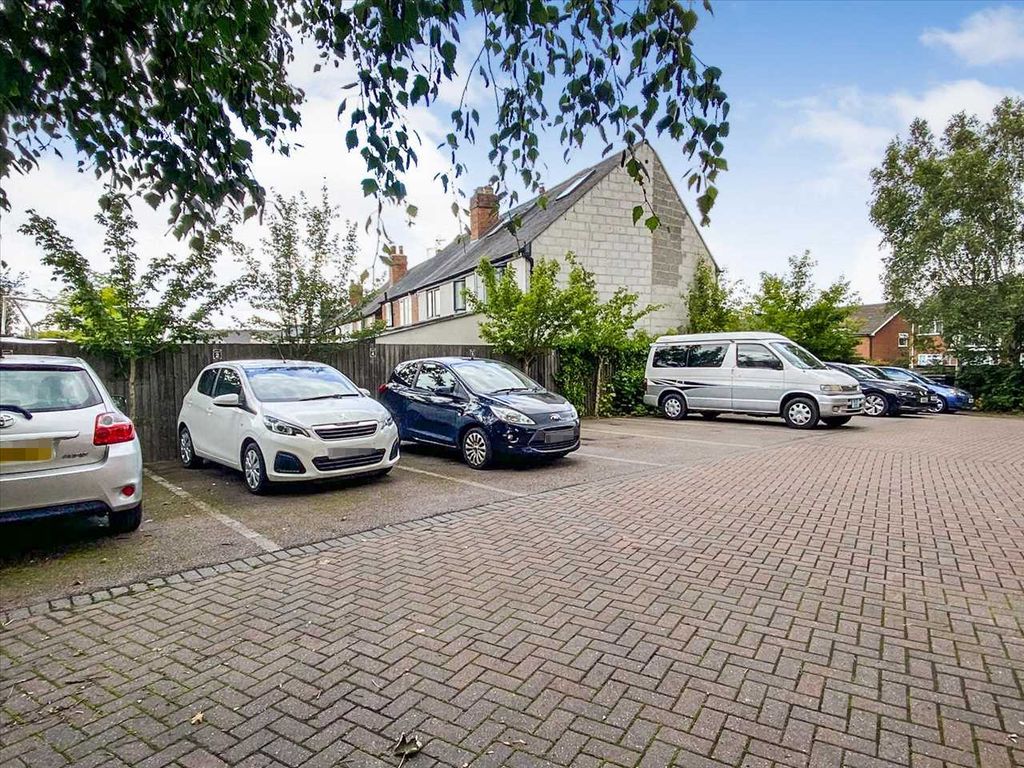 Victoria Court, Ruddington, Nottingham NG11, 2 bed flat for sale, £ ...