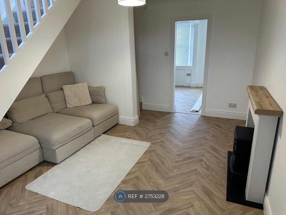 High Street, Kinross KY13, 1 bed semi-detached house to rent, £1,000 ...