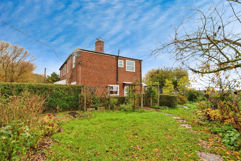 Scargate Lane, Scopwick, Lincoln LN4, 4 bed semi-detached house for ...