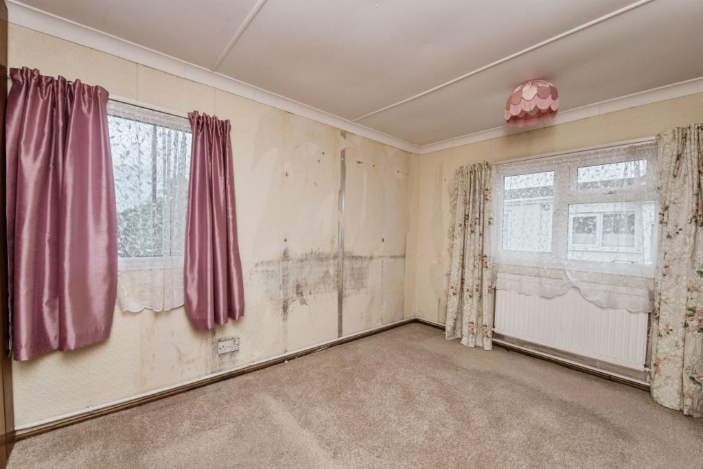 Alexander Walk, Ringswell Park, Exeter EX2, 2 bed mobile/park home for ...