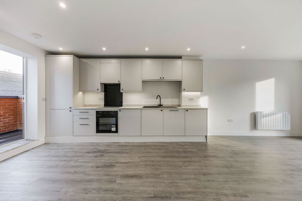 Beckingsale Court, Normal Terrace, Town Centre, Cheltenham GL50, 2 bed ...