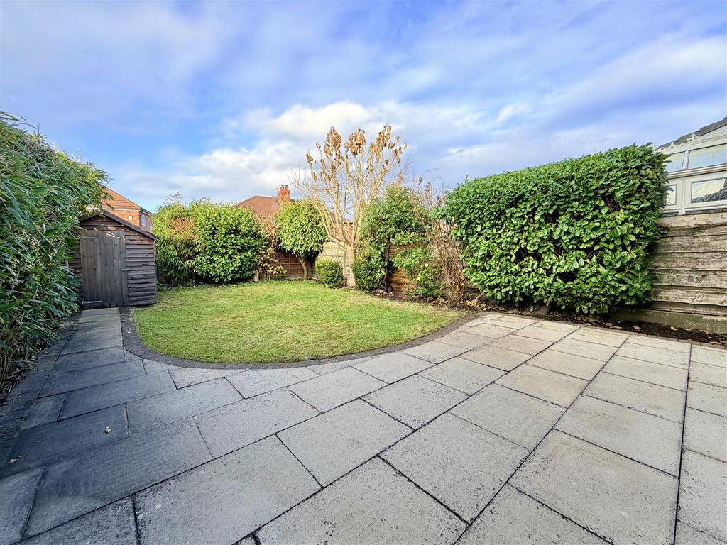 Downs Drive, Timperley, Altrincham WA14, 3 bed semi-detached house for ...