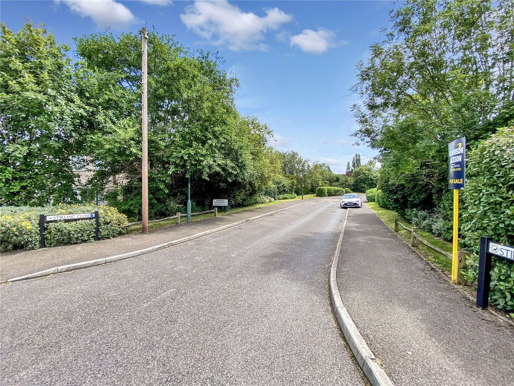 Stirling Close, Sidcup, Kent DA14, 4 bed semi-detached house for sale ...