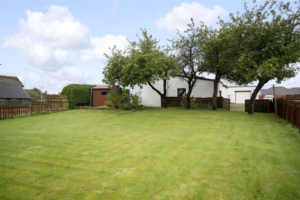 Milnafua House, Old Milnafua Road, Alness IV17, 3 bed detached house ...