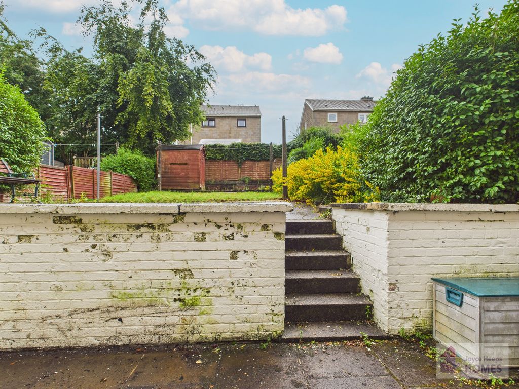 Le Froy Gardens, Westwood, East Kilbride G75, 2 bed terraced house for ...