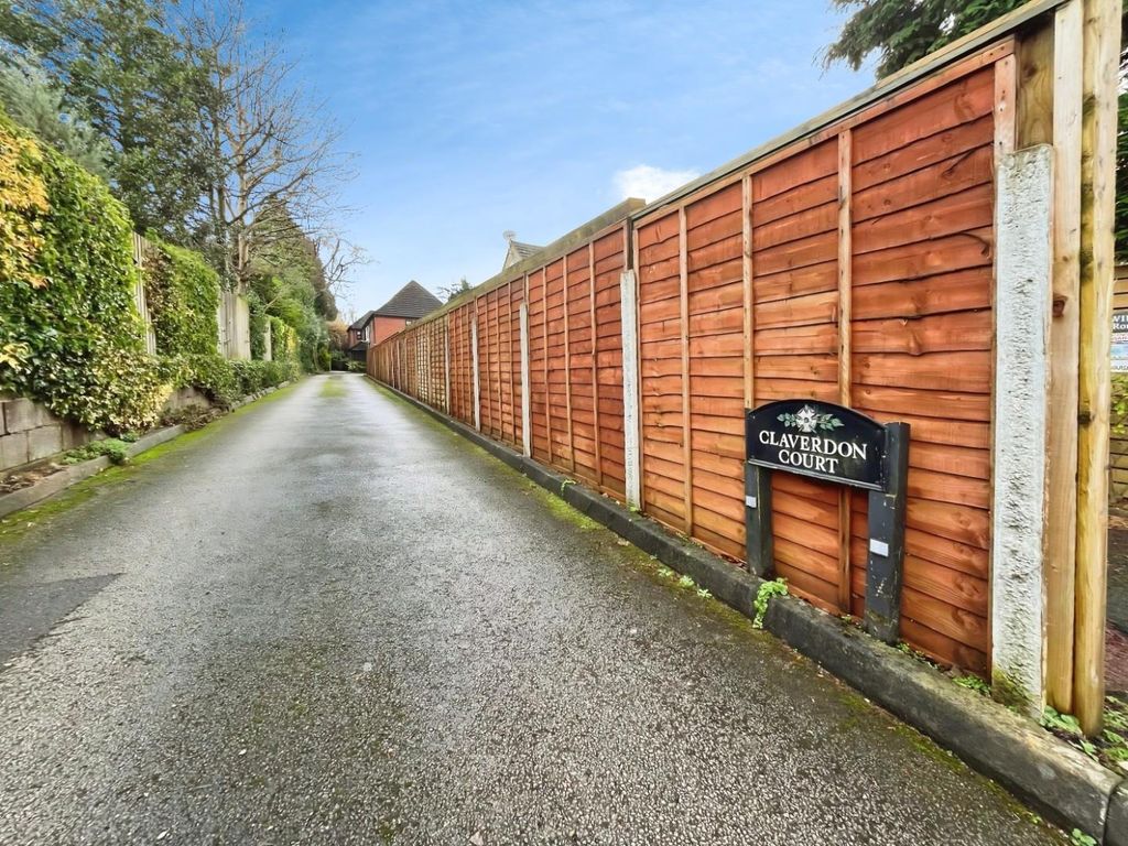 Roman Lane, Sutton Coldfield B74, 2 bed flat for sale, £375,000 ...