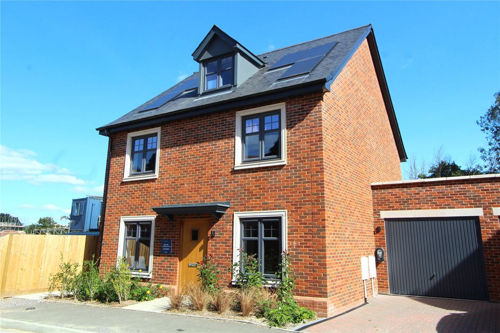 Brookwood Road, Petersfield, Hampshire GU31, New home, 4 bed detached ...