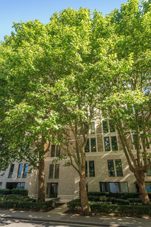 Heygate Street, Southwark, London SE17, 2 bed flat to rent, £3,185 pcm ...