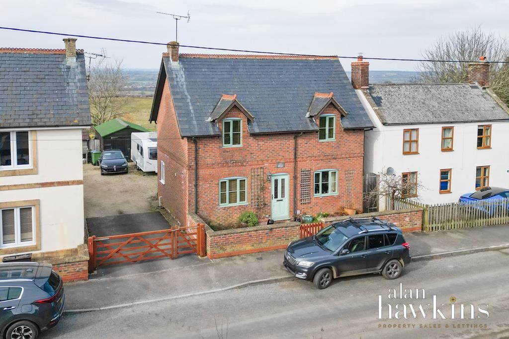 Bradenstoke, Chippenham SN15, 4 bed detached house for sale, £599,995 ...