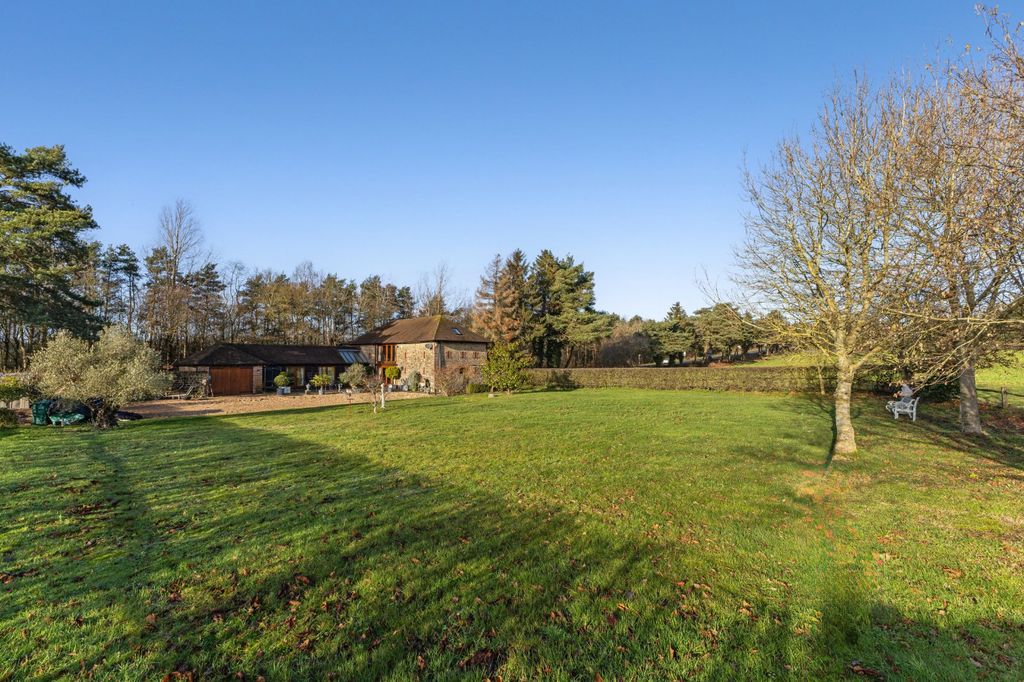 Duncton Common, Duncton, Petworth, West Sussex GU28, 3 bed detached ...