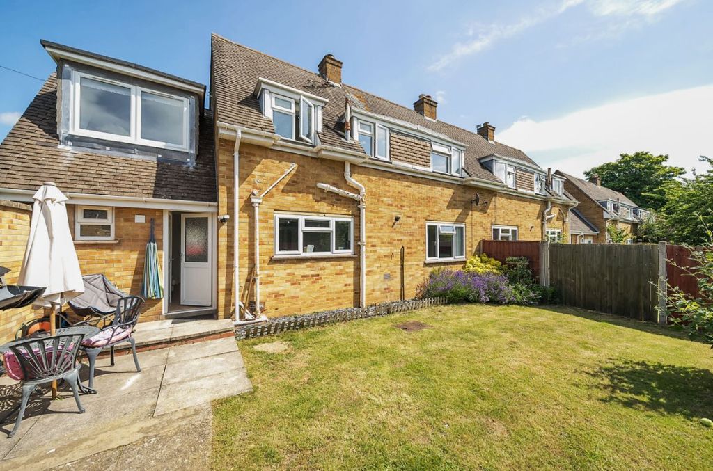 Randalls Close, Bromham, Bedford MK43, 3 bed semi-detached house for ...