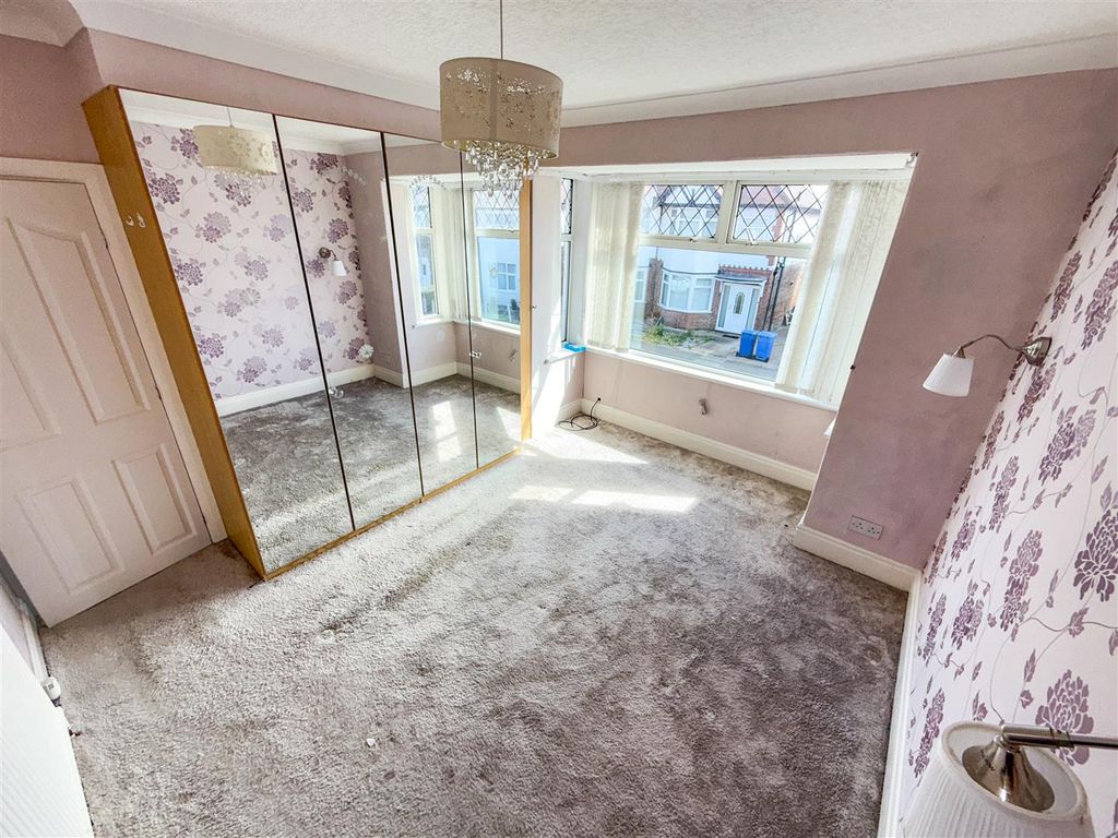 Spring Gardens, Anlaby Common HU4, 3 bed semi-detached house for sale ...
