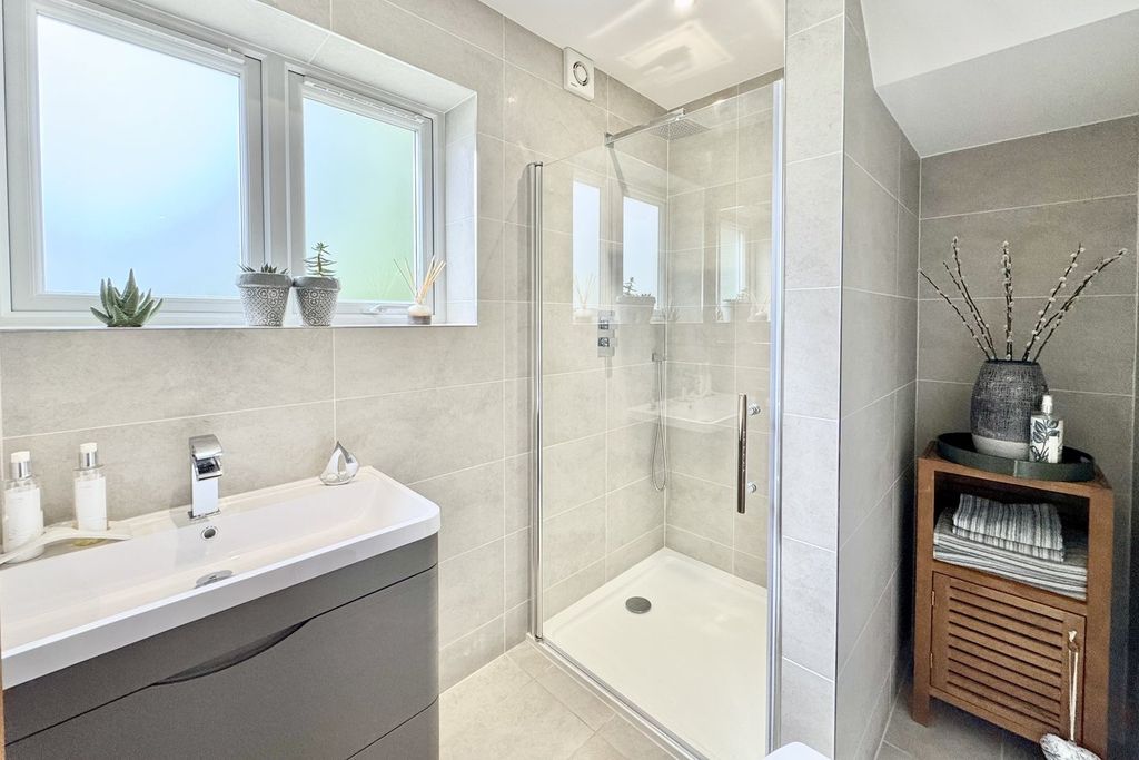 Muscliffe Lane, Throop, Bournemouth BH9, 4 bed detached house for sale ...