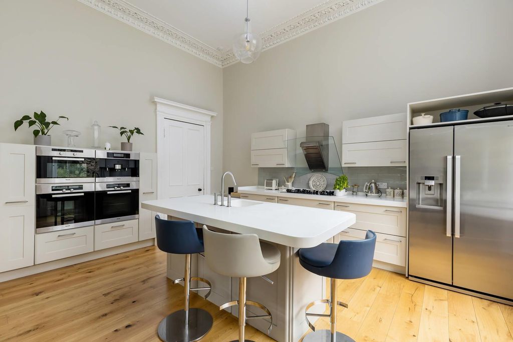 Inverleith Row, Edinburgh EH3, 6 bed detached house for sale, £ ...