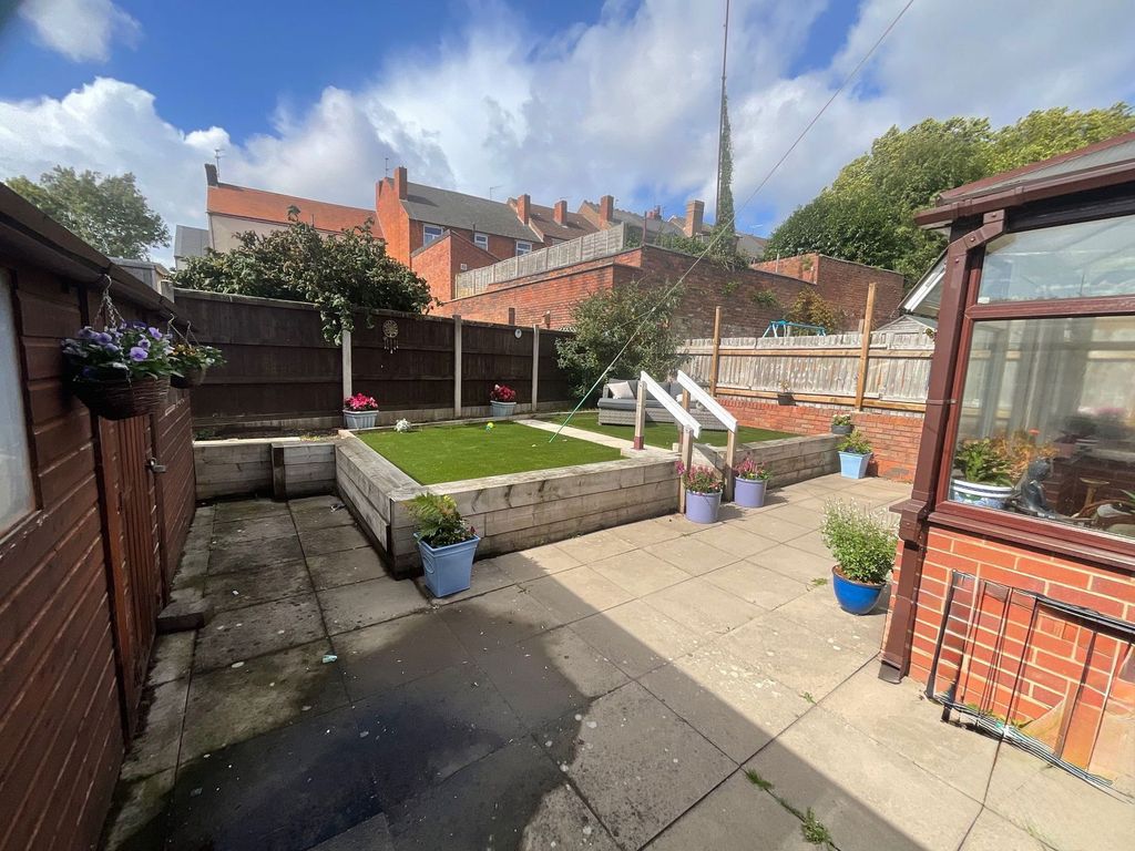 Castleton Street, Netherton, Dudley. DY2, 2 bed bungalow for sale, £ ...