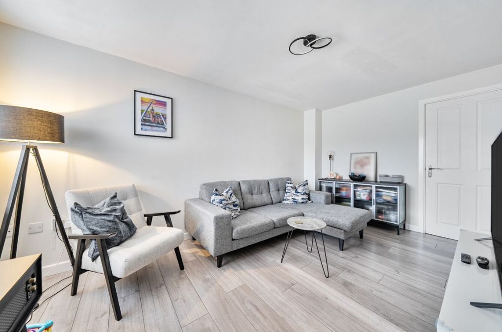 Denny Street, Bedford MK43, 2 bed semi-detached house for sale, £ ...