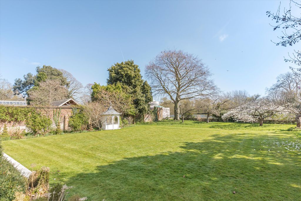 Park Road, Isleworth TW7, 8 bed detached house for sale, £8,250,000 ...