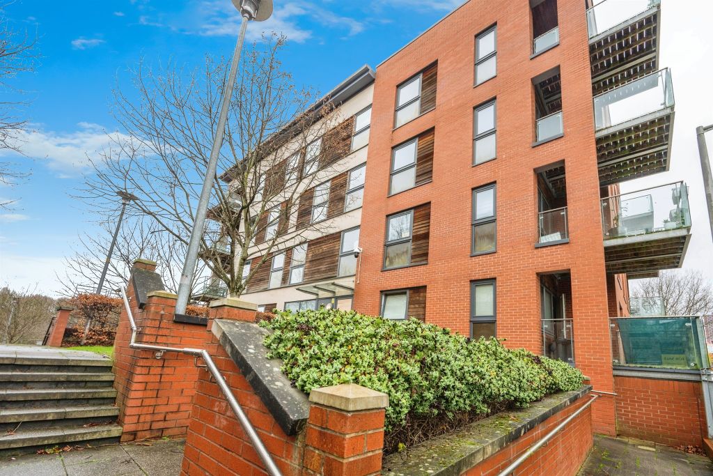 Bell Barn Road, Birmingham B15, 2 bed flat for sale, £240,000 ...