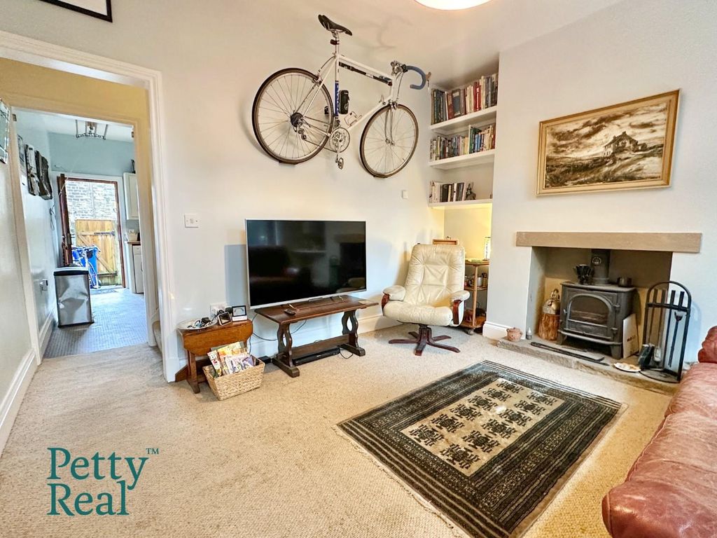 Fern Street, Colne BB8, 2 bed terraced house for sale, £88,000 ...