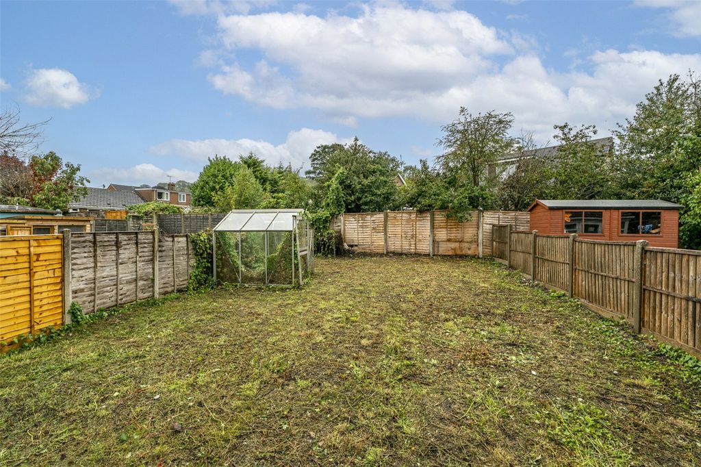 Findon Road, Findon Valley, Worthing BN14, 3 bed semi-detached house ...