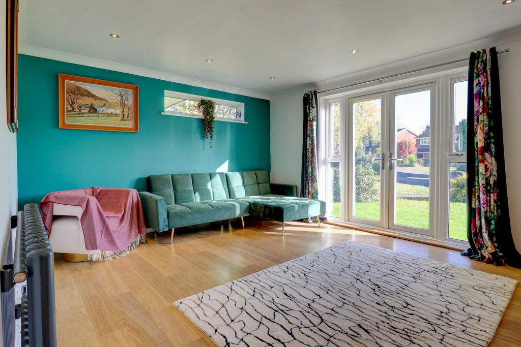 Campbells Ride, Holmer Green, High Wycombe, Buckinghamshire HP15, 4 bed ...