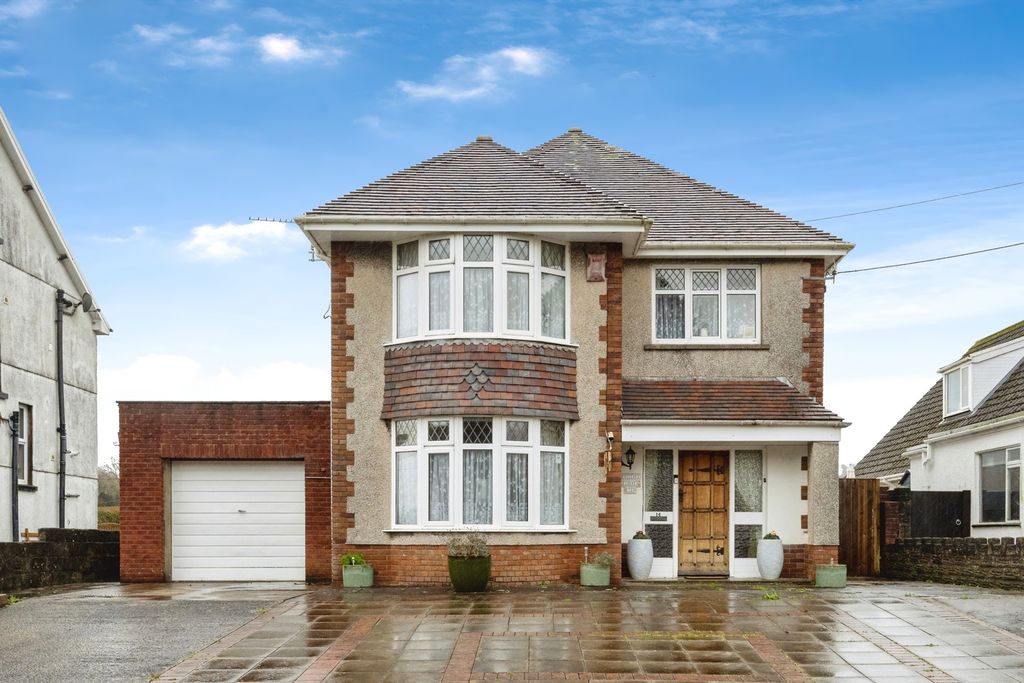 Tyn Y Bonau Road, Pontarddulais, Swansea SA4, 3 bed detached house for ...