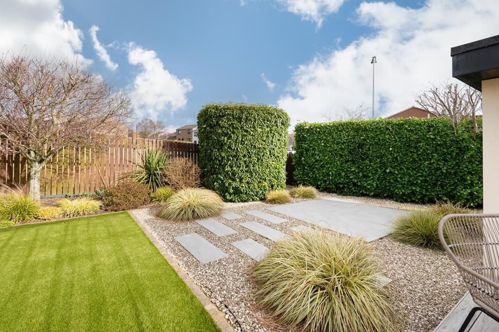 Pentland Drive, Kennoway KY8, 3 bed detached bungalow for sale, £ ...