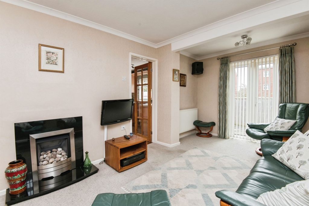 Mayfield Road, Pinhoe, Exeter EX4, 3 bed detached bungalow for sale, £ ...