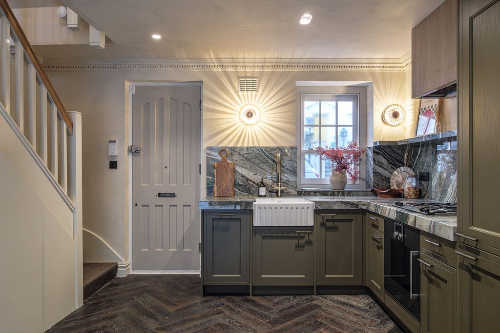 Flask Walk, London NW3, 3 bed terraced house for sale, £2,500,000 ...
