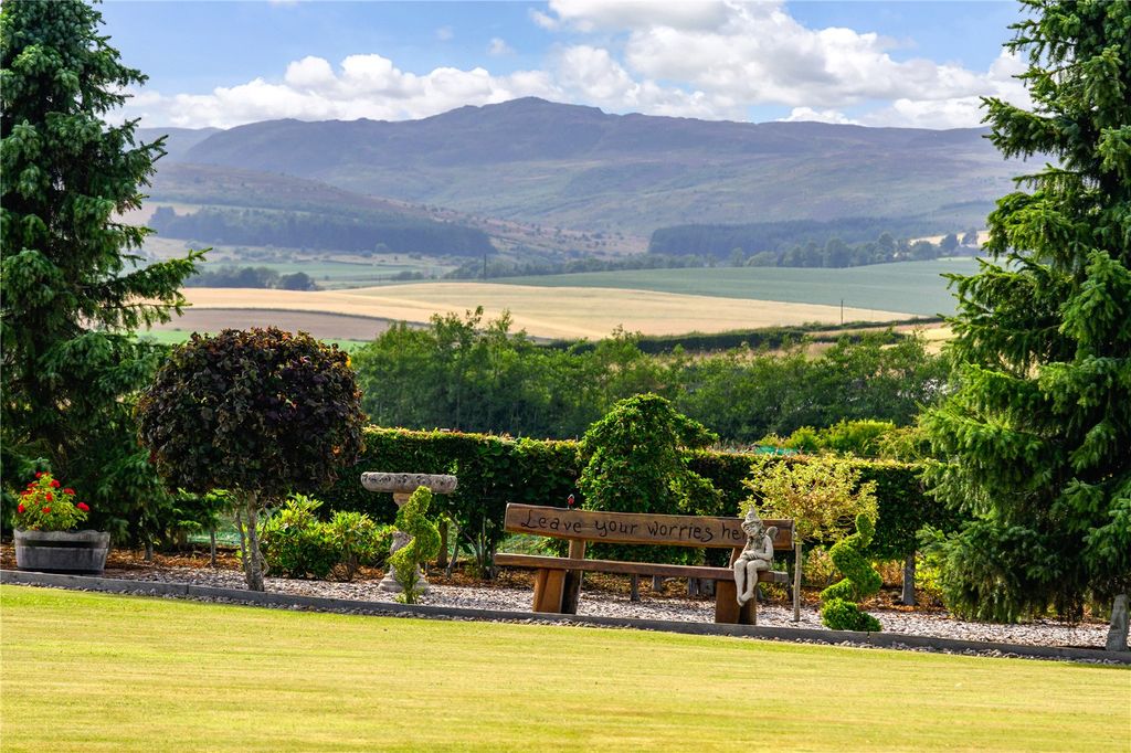 Bonnie Brae, 5 East Nether Blelock, Bankfoot, Perth PH1, 4 bed detached ...