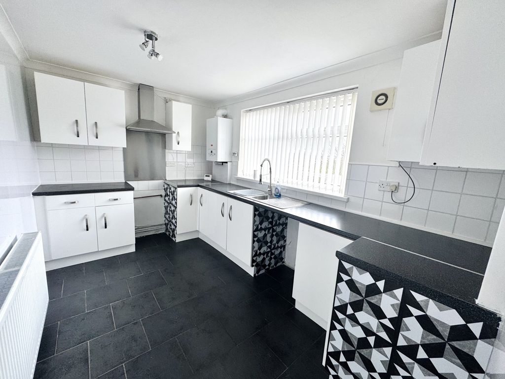 Paradise Street, Peterlee, County Durham SR8, 2 bed semi-detached ...