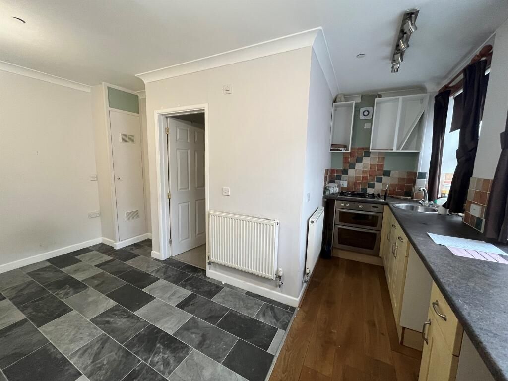 Wyndham Street, Yeovil BA20, Studio for sale, £60,000 | PrimeLocation