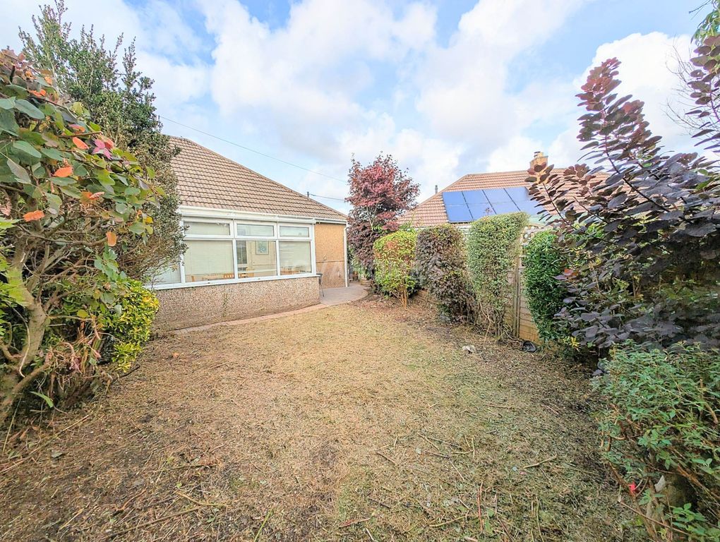 Highbury Crescent, Plymouth PL7, 2 bed semi-detached bungalow for sale ...