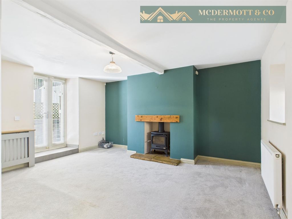 Huddersfield Road, Diggle, Saddleworth OL3, 3 bed cottage for sale, £ ...