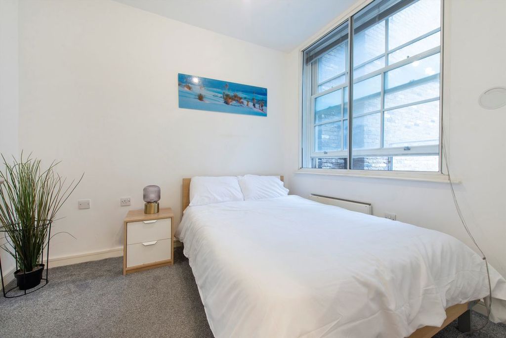 York Way, King's Cross N1, 1 bed flat for sale, £425,000 | PrimeLocation