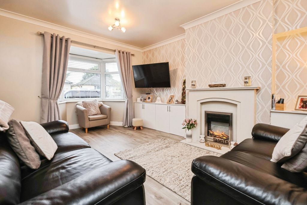 Glastonbury Road, Birmingham, West Midlands B14, 2 bed terraced house ...