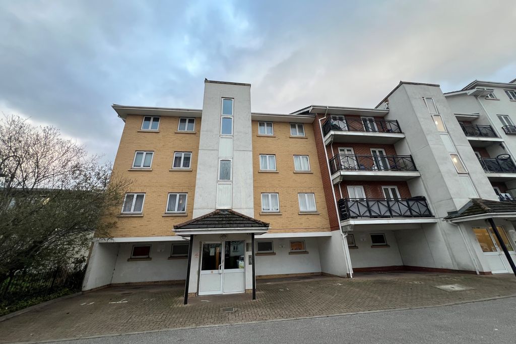 Chantry Close, London SE2, 1 bed flat for sale, £190,000 | PrimeLocation