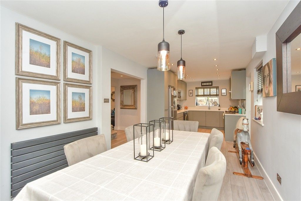 Cardigan Close, High Halstow, Rochester, Kent ME3, 4 bed detached house ...