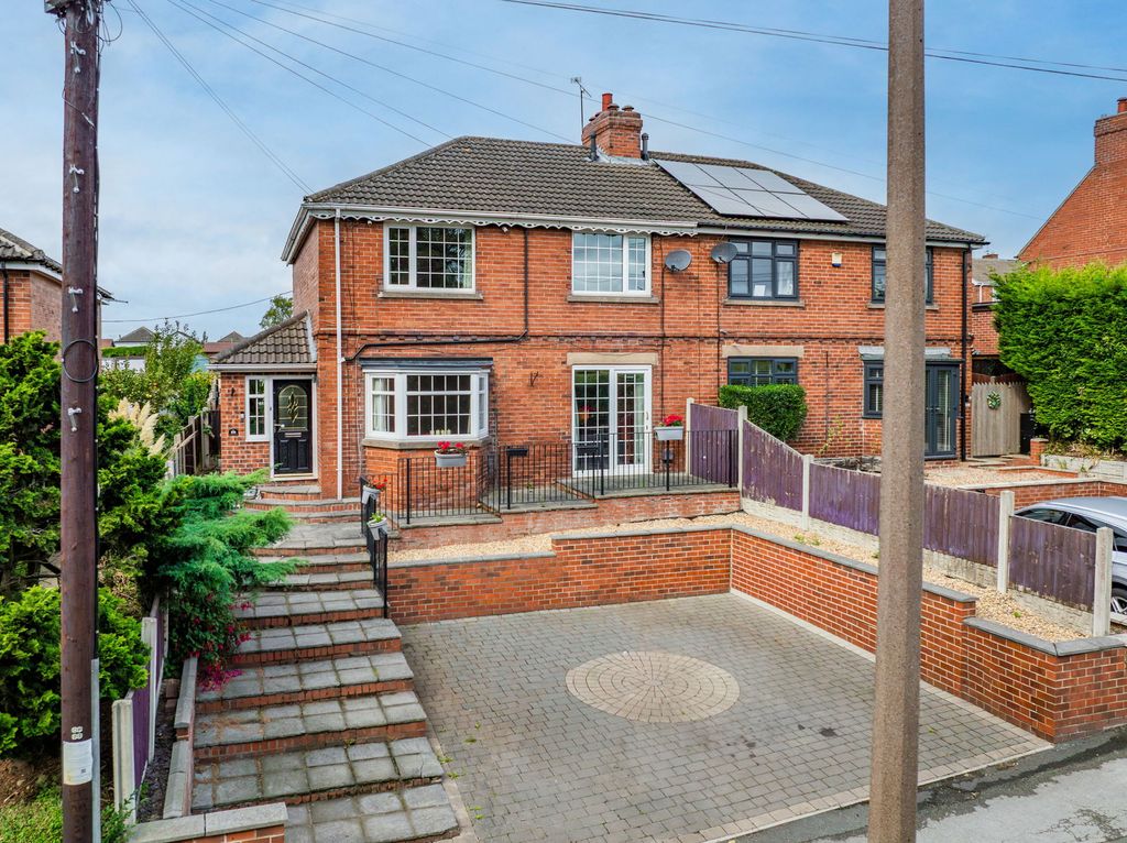 Moor Lane South, Ravenfield, Rotherham S65, 4 bed semi-detached house ...