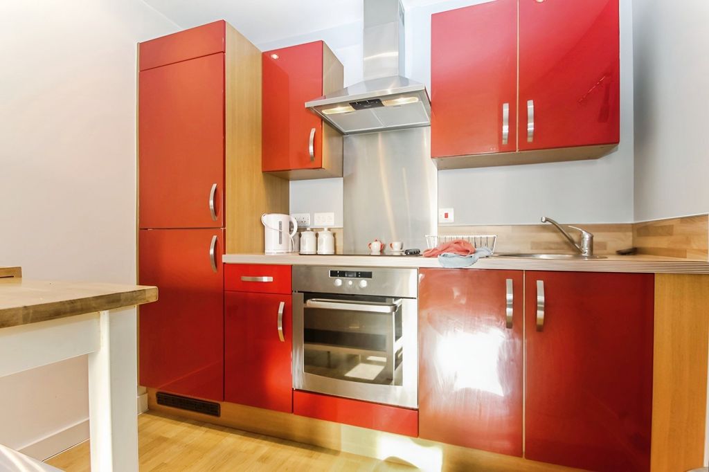 Echo Central, Cross Green Lane, Leeds LS9, 2 bed flat for sale, £ ...