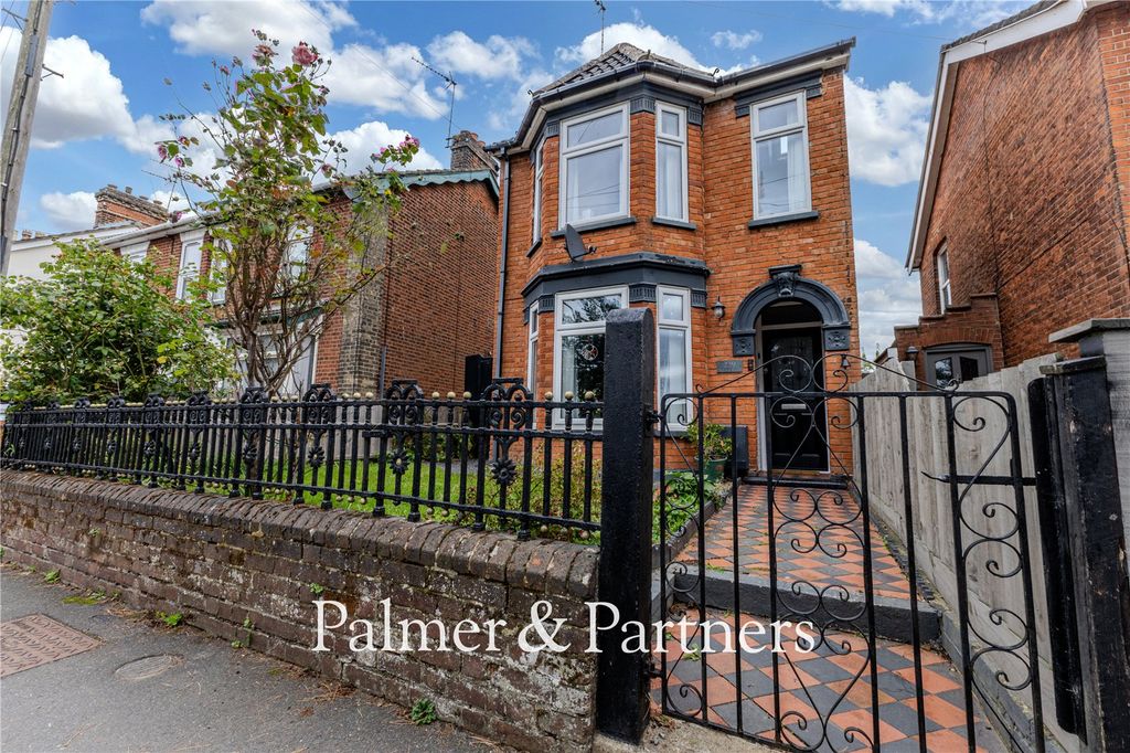 Nacton Road, Ipswich, Suffolk IP3, 3 bed detached house for sale, £ ...
