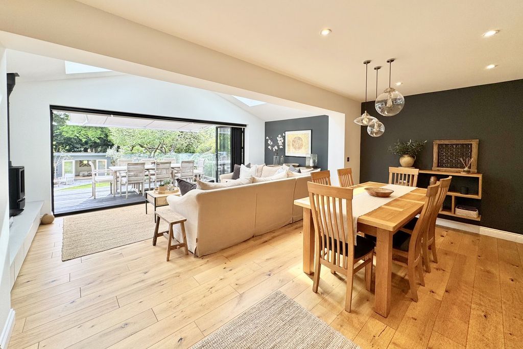 Muscliffe Lane, Throop, Bournemouth BH9, 4 bed detached house for sale ...
