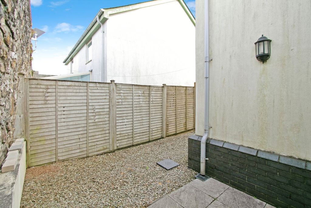 Trevu Road, Camborne, Cornwall TR14, 2 bed semi-detached house for sale ...
