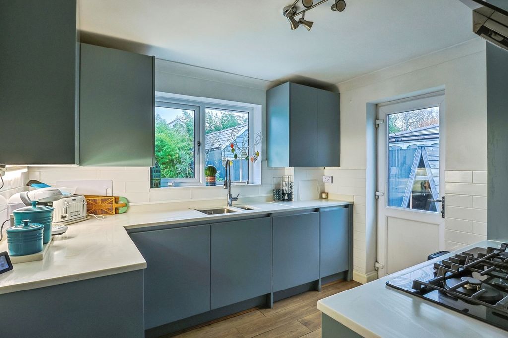 Sandy Lane, Upton, Poole BH16, 4 bed bungalow for sale, £425,000 ...