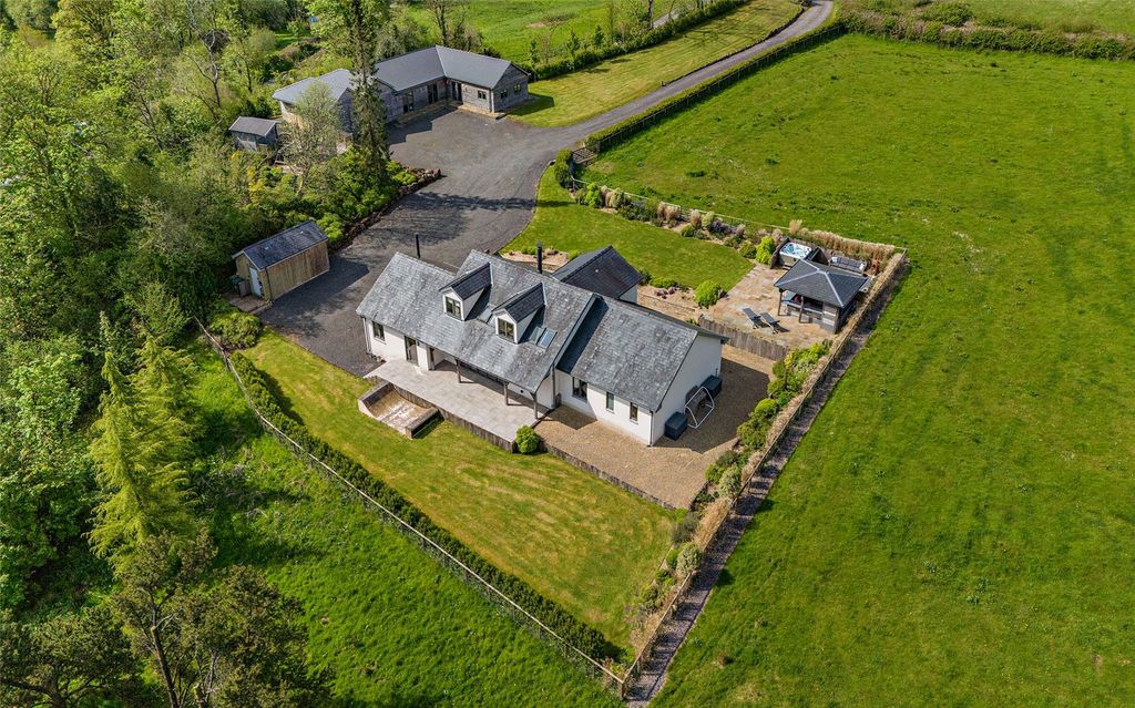 Derwydd Road, Llandybie, Carmarthenshire SA18, 4 bed detached house for ...