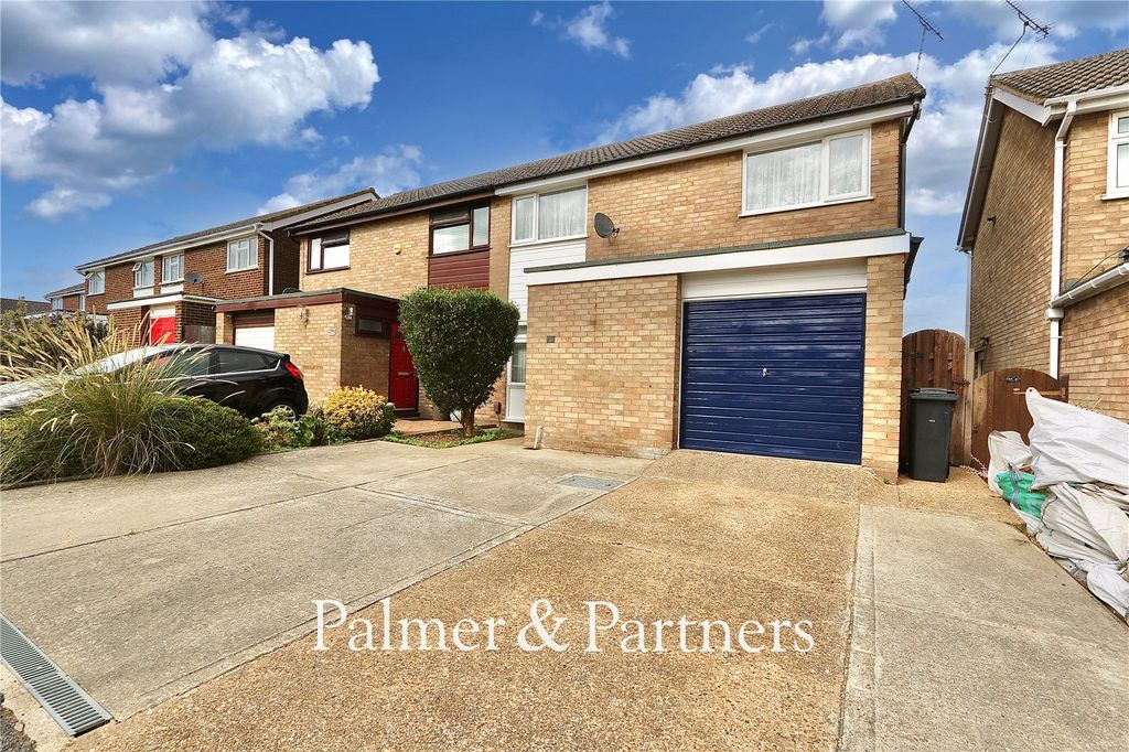 Broomhayes, Ipswich, Suffolk IP2, 3 bed semi-detached house for sale | PrimeLocation