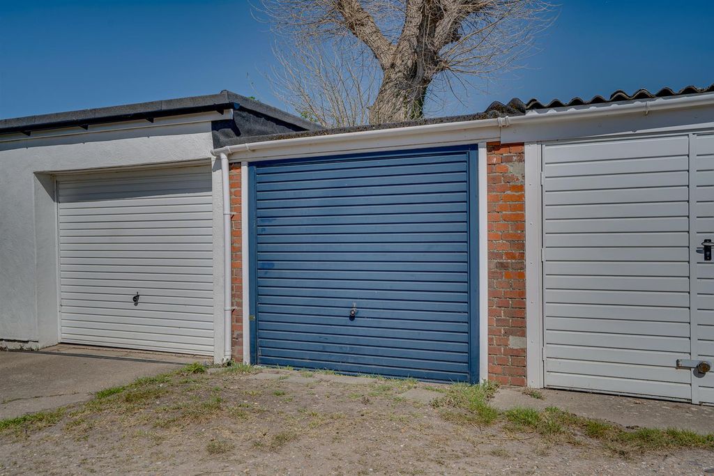 Northern Parade, Portsmouth PO2, 3 bed property for sale, £350,000 | PrimeLocation