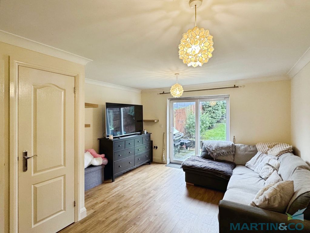 Singleton, Ashford TN23, 2 bed semi-detached house to rent, £1,275 pcm ...
