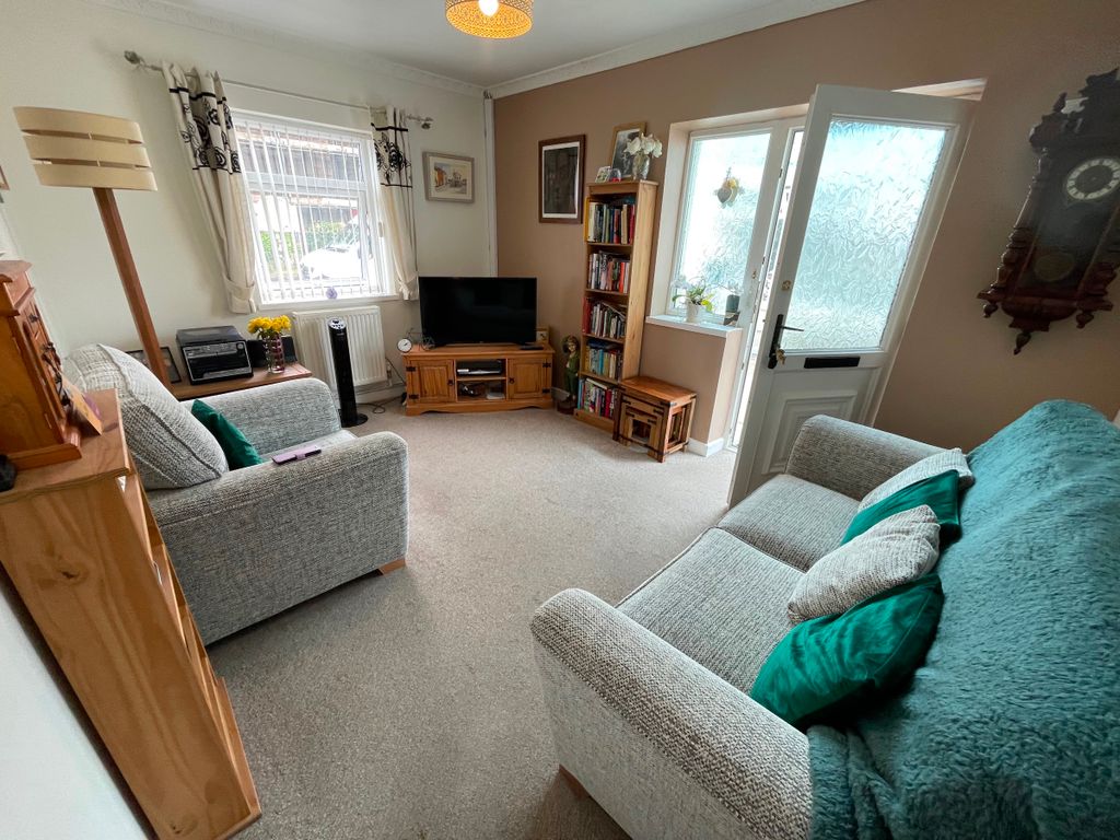 Heol Y Nant, Clydach, Swansea SA6, 2 bed bungalow for sale | PrimeLocation