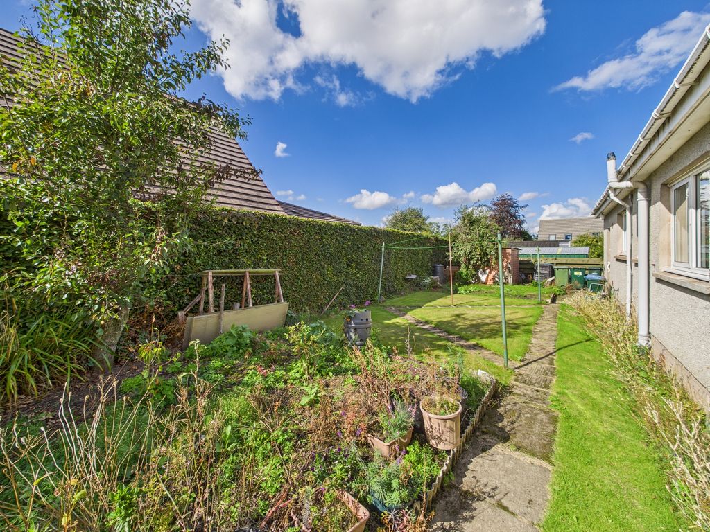 High Street, Burrelton, Perthshire PH13, 3 bed bungalow for sale, £ ...